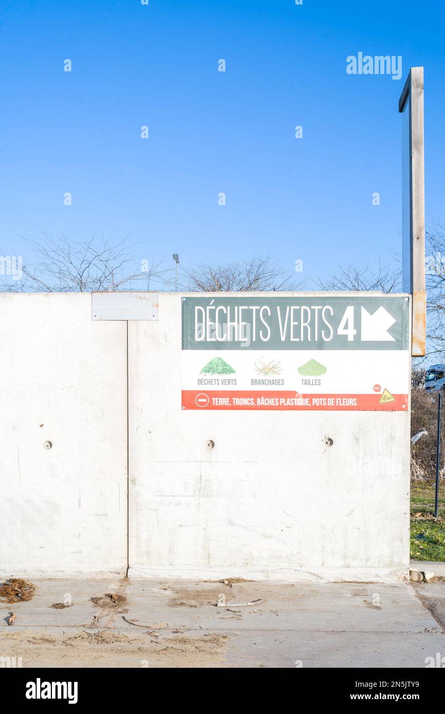 Poster, Green Waste 4 location on site. On site, Traditional Waste Zone ...