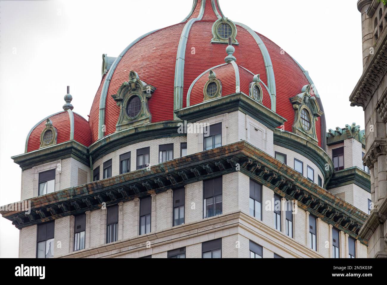 Pittsburgh Downtown: Red-domed apartment high-rise Midtown Towers was ...