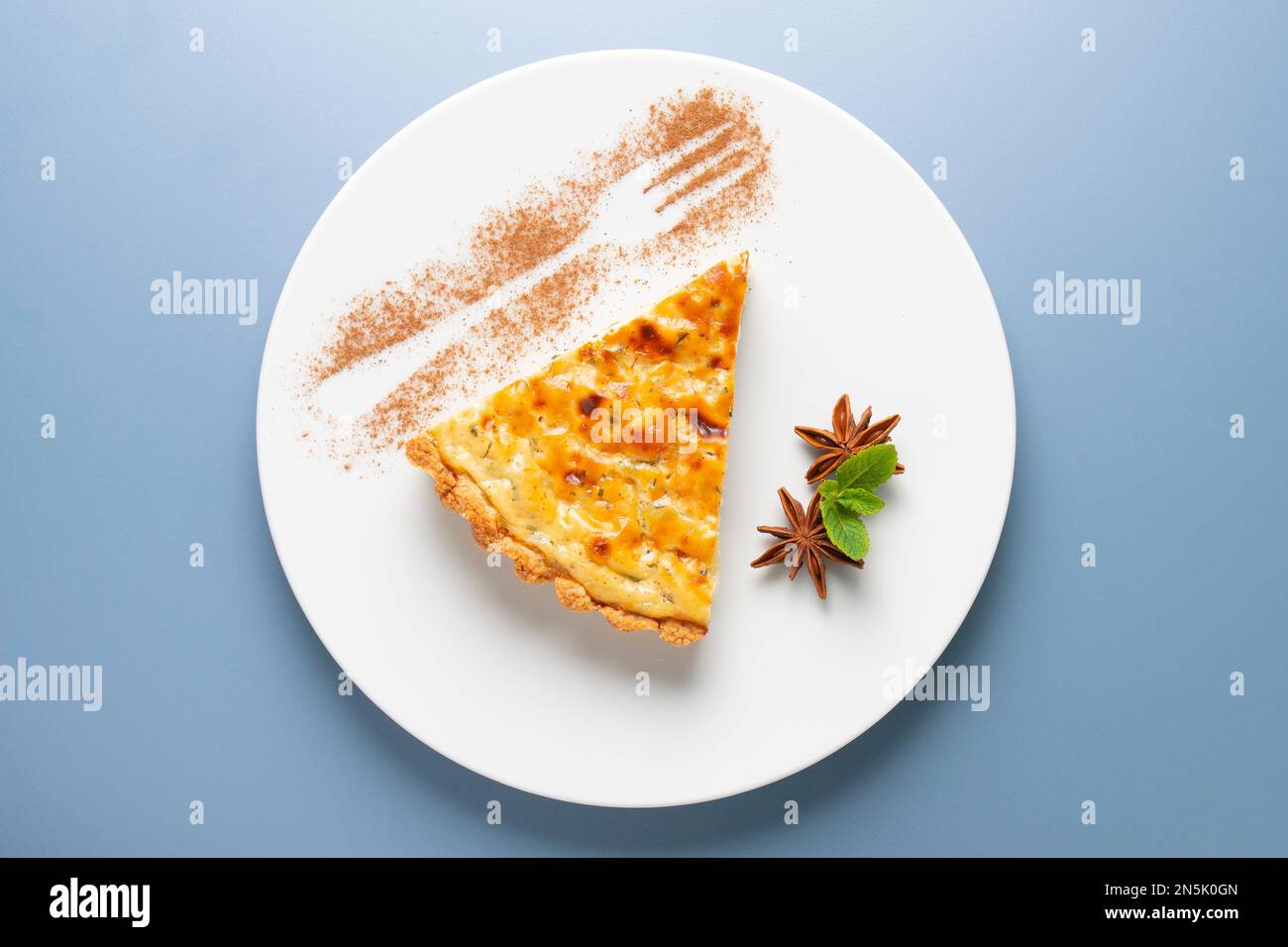 The flaó is a pastry made with flour paste filled with cottage cheese ...