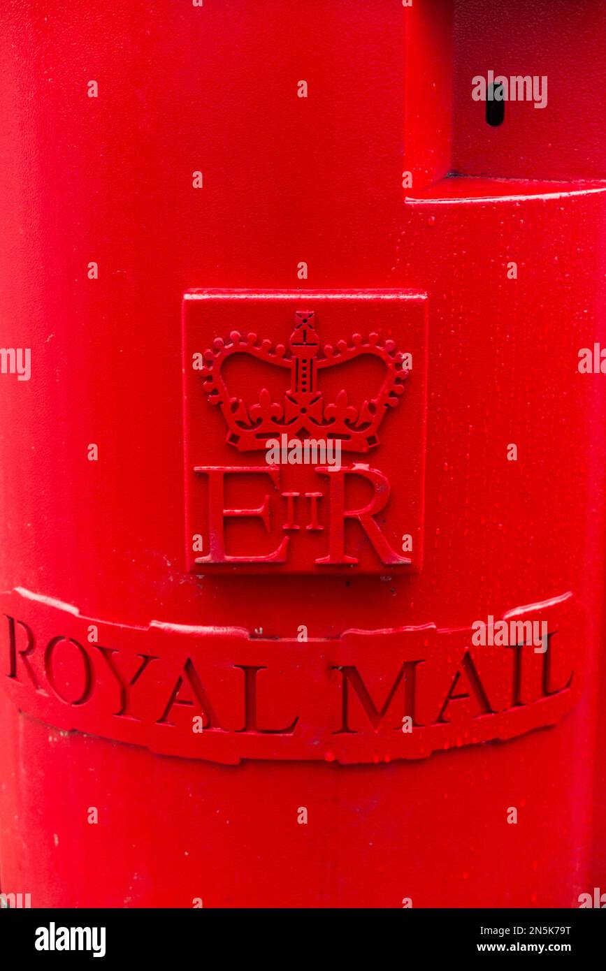 A late – probably one of the very last – QE2 / QEll / Queen Elizabeth ...