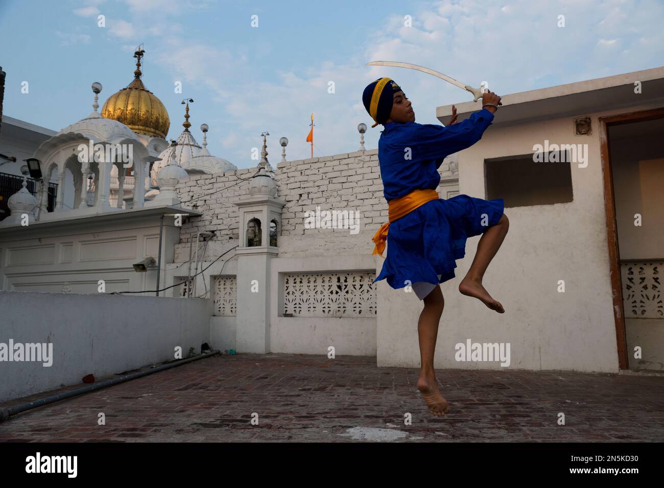 Punjabi gatka hi-res stock photography and images - Alamy