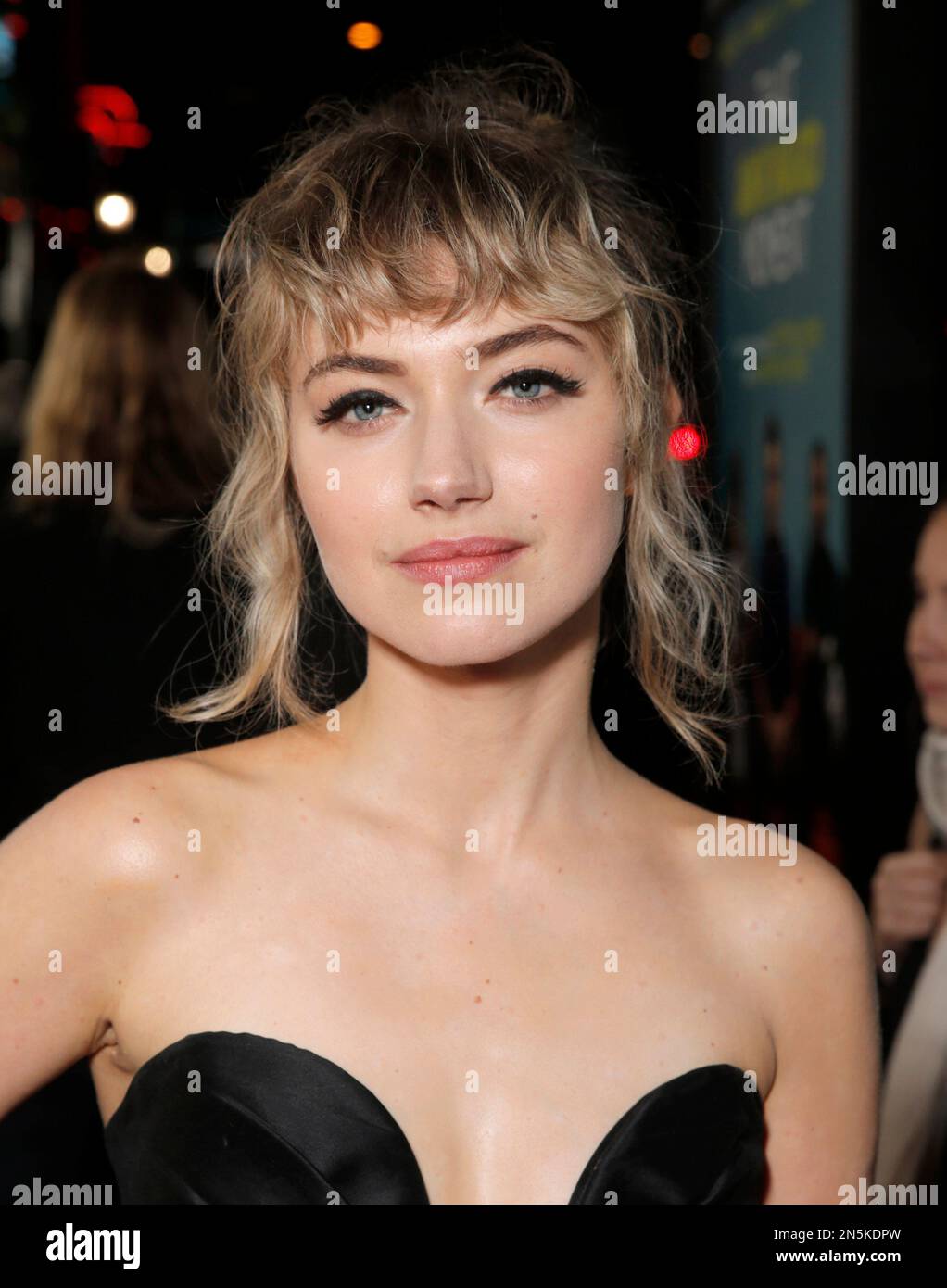 Imogen Poots attends the Los Angeles Premiere of 'That Awkward Moment ...