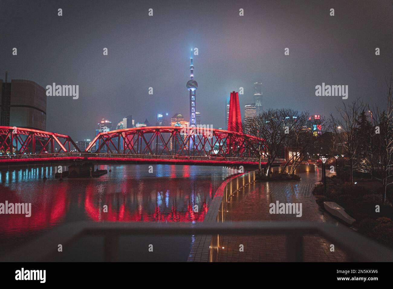 A view of the Waibaidu Bridge on Suzhou Creek overseeing Pudong at ...
