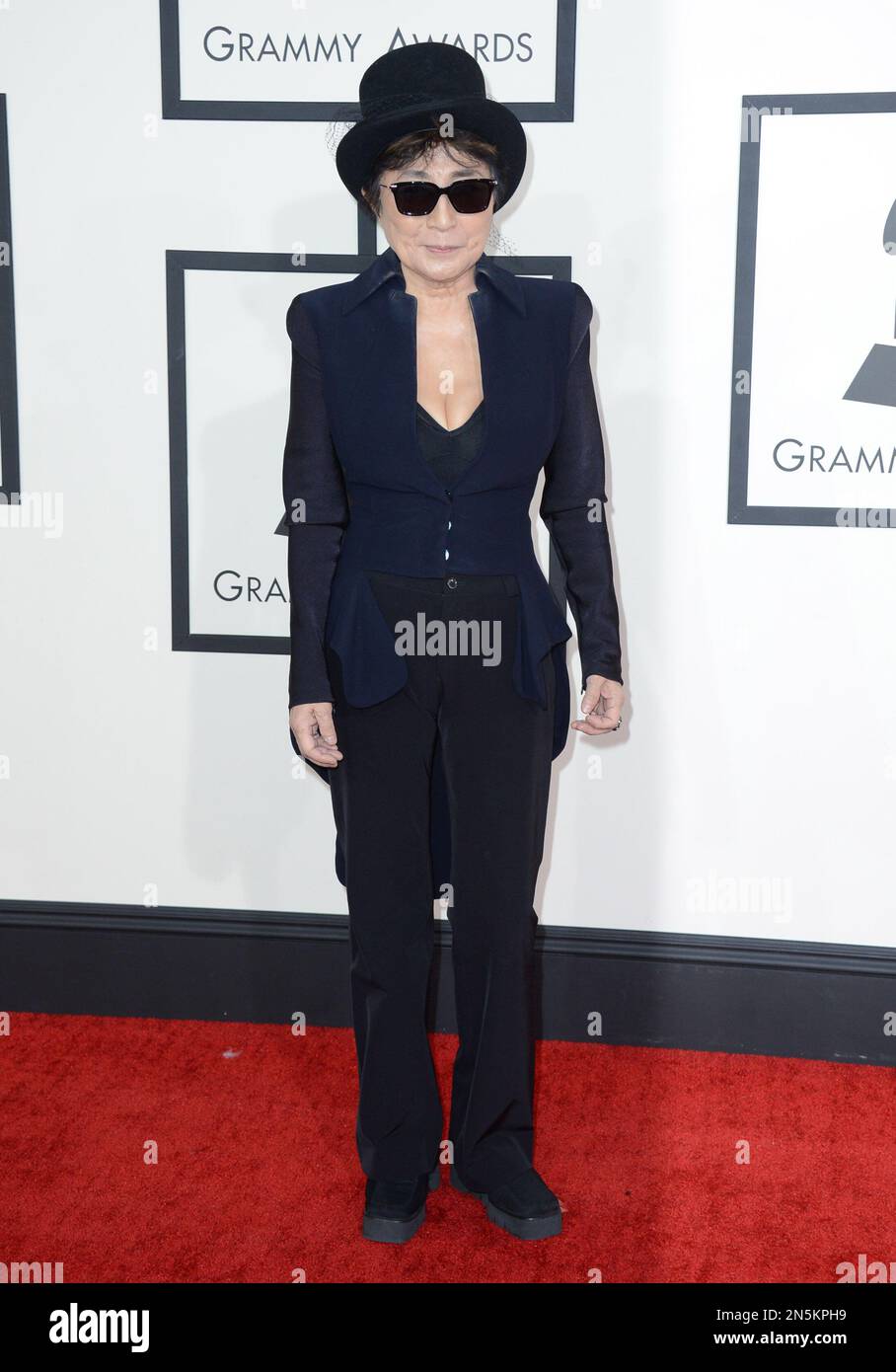 Yoko Ono arrives at the 56th annual GRAMMY Awards at Staples Center on ...
