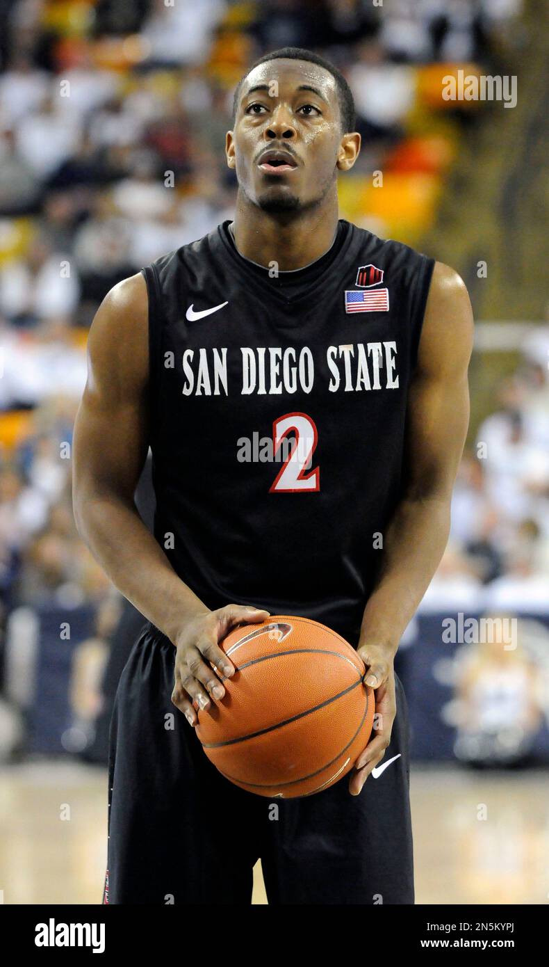 San Diego State guard Xavier Thames (2) shoots a free throw during an ...