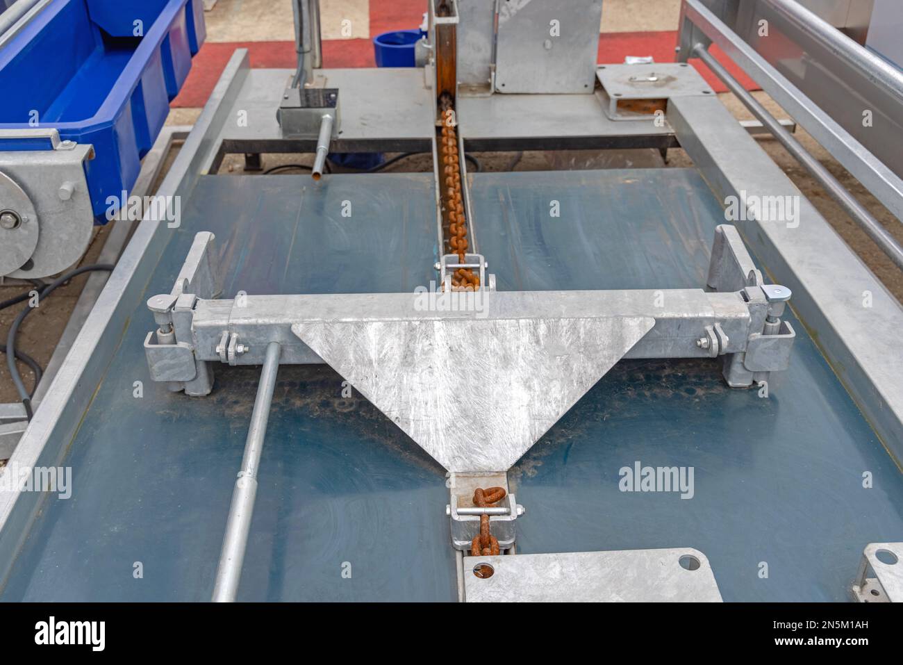 Chain Manure Scraper Automated Cleaning Machinery Farming Equipment ...