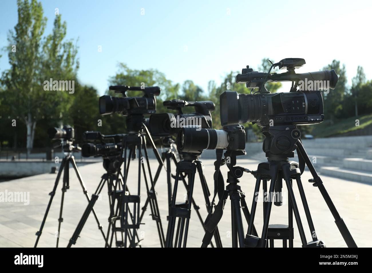 Video material hi-res stock photography and images - Alamy