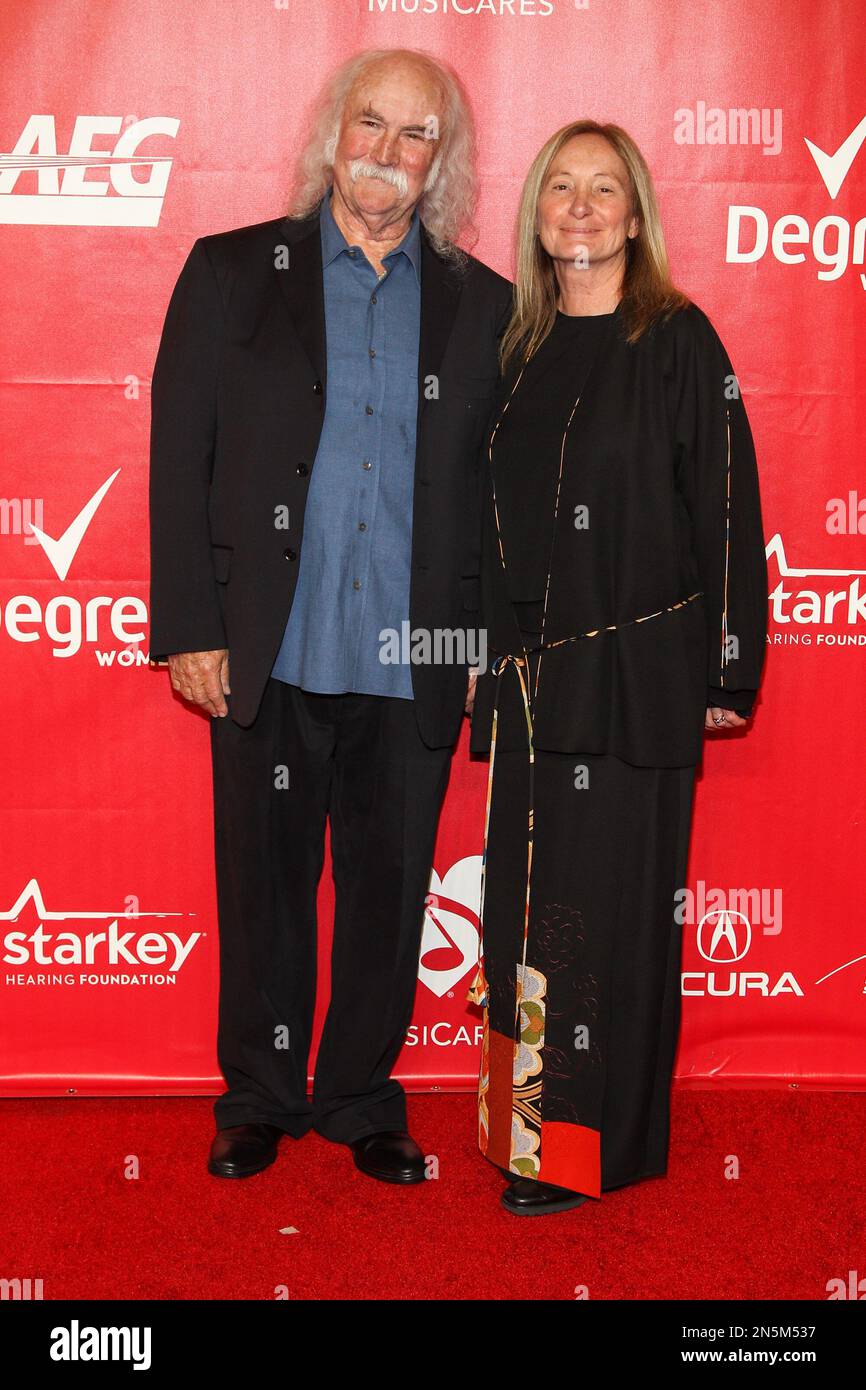 Singer/musician David Crosby (L) and Jan Dance arrive at the MusiCares ...