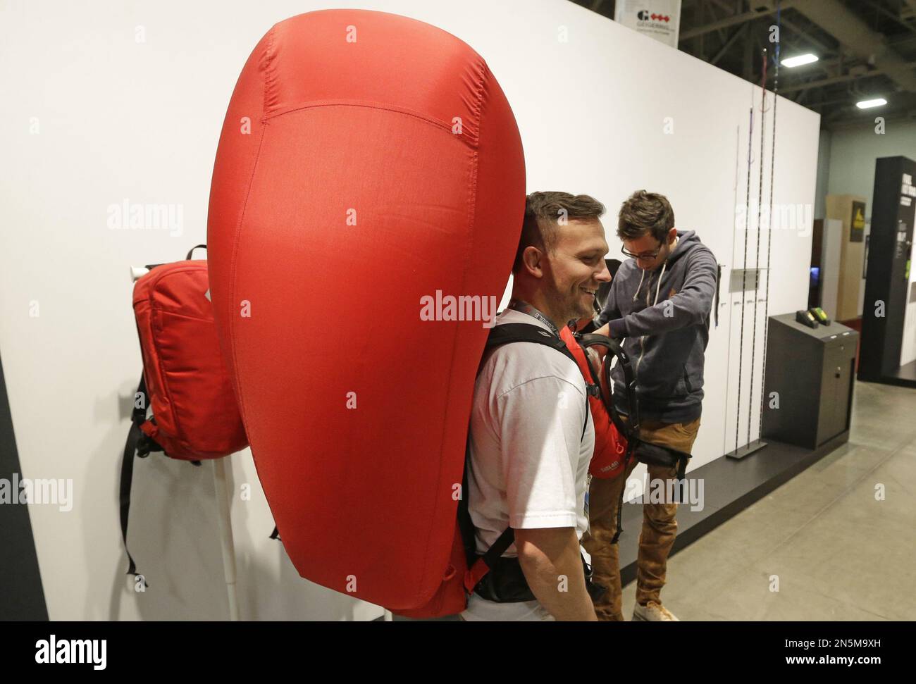 Derick Noffsinger models the Halo 28 Jetforce Avalanche Airbag Pack in ...