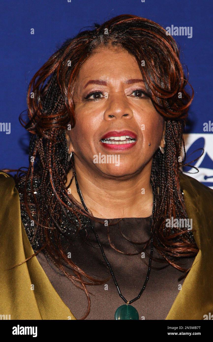 Recording artist Valerie Simpson attends the 16th Annual GRAMMY ...