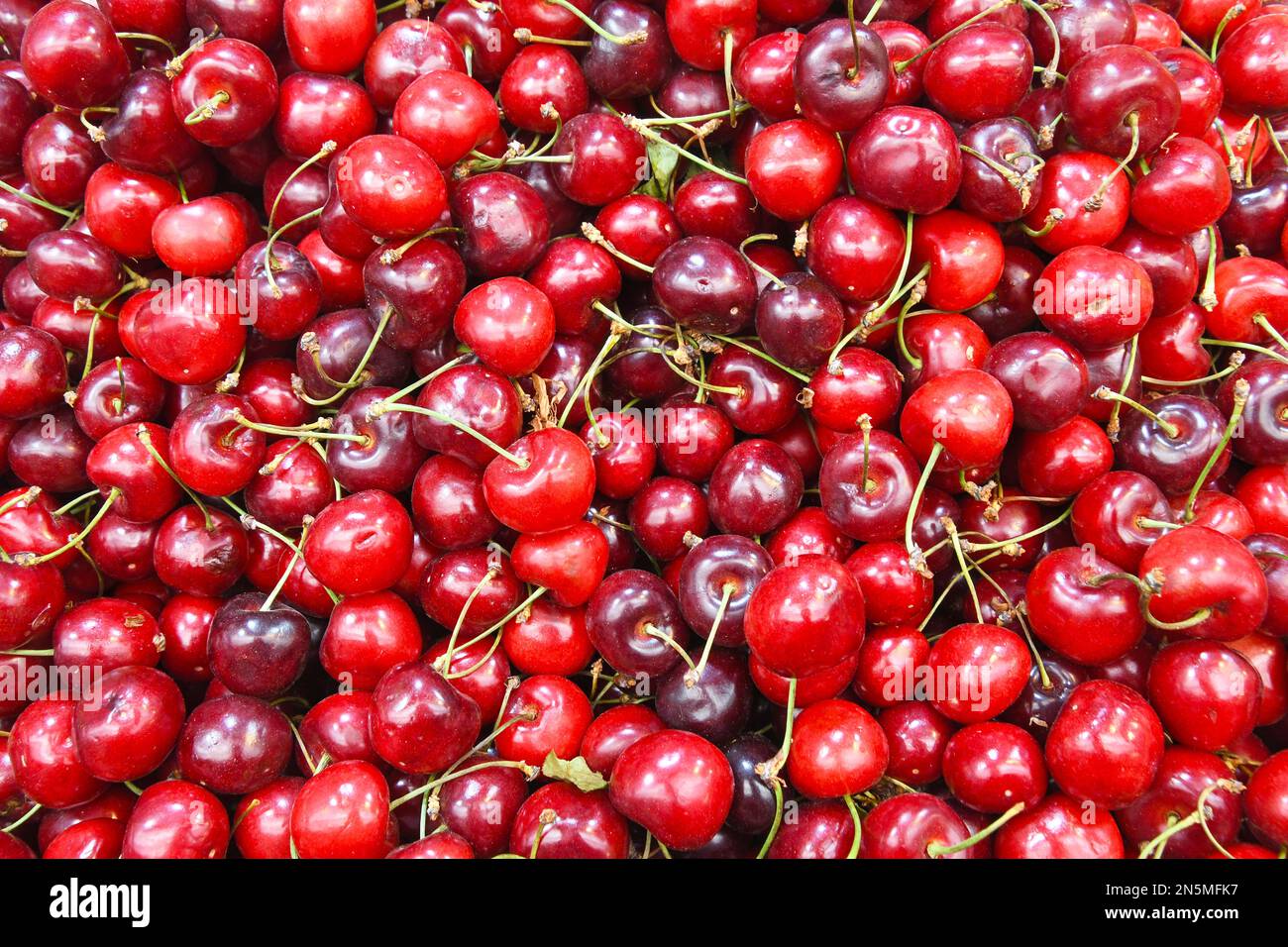 Pile of berries hi-res stock photography and images - Alamy