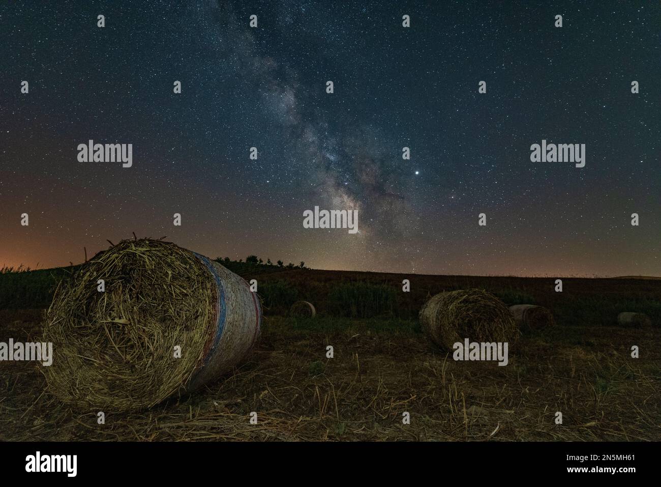 Sicily farm night hi-res stock photography and images - Alamy