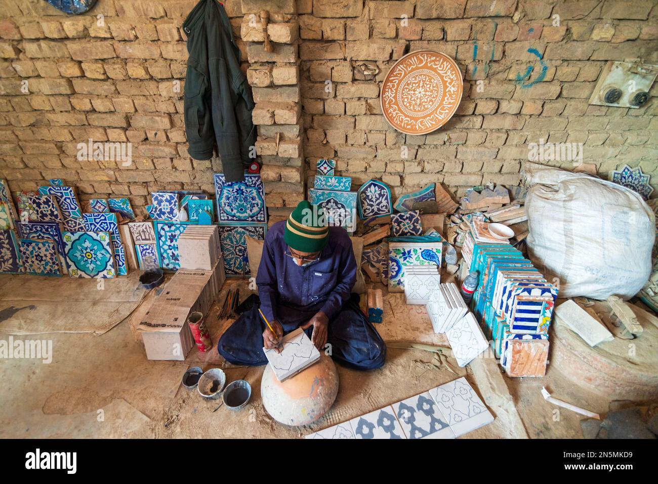 Hala Sindh 2022, an old Man is making Colorful blue clay tiles in Hala ...