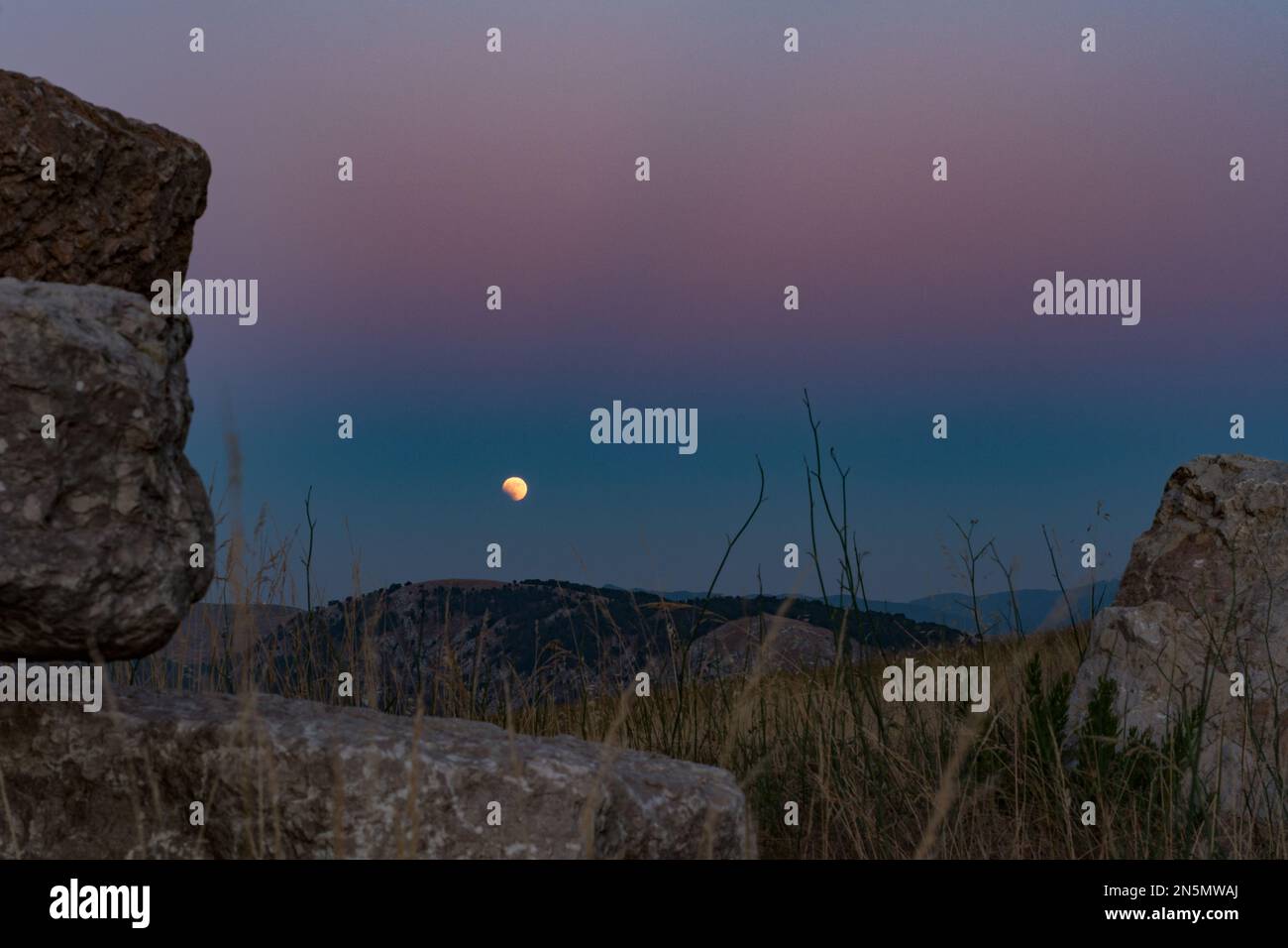 Moon rising sicily hi-res stock photography and images - Alamy