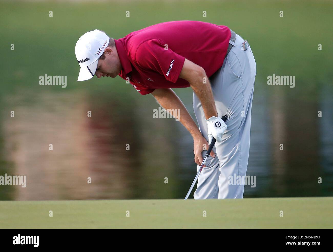 Brendon Todd reacts to a missed birdie putt on the 18th green during ...