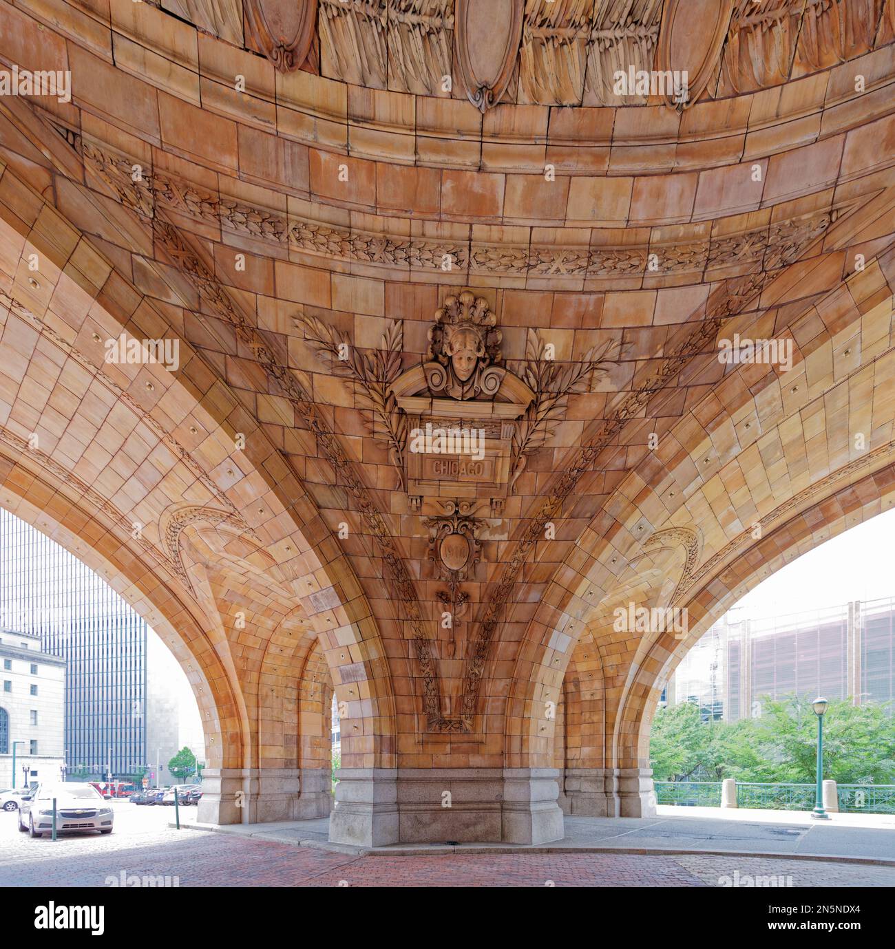 Pittsburgh Downtown: The Pennsylvanian rotunda once sheltered ...