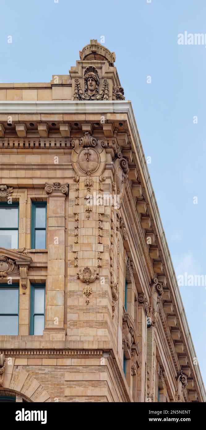 Pittsburgh Downtown: The Pennsylvanian’s Beaux Arts terra-cotta details ...