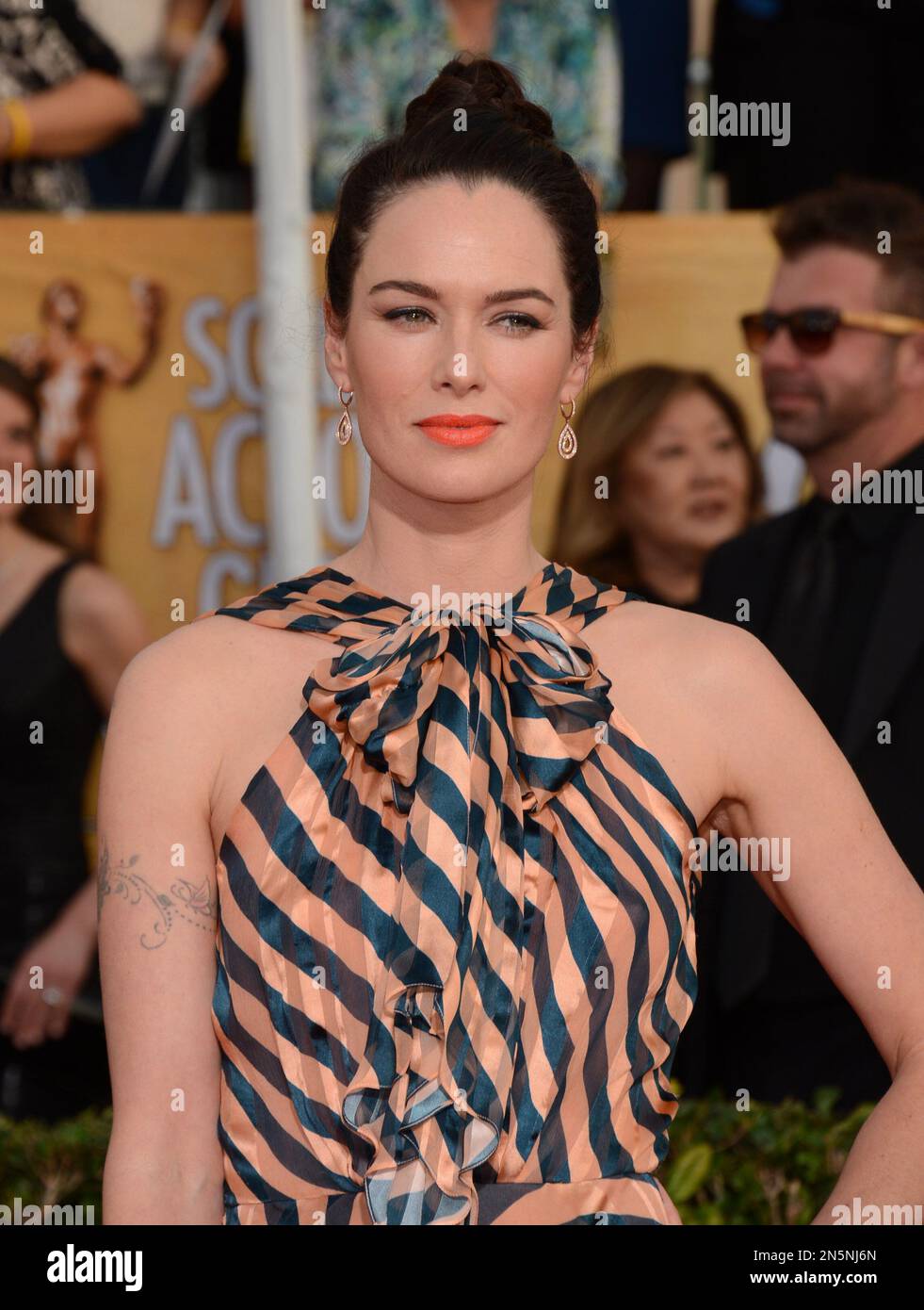 Lena Headey arrives at the 20th annual Screen Actors Guild Awards at ...