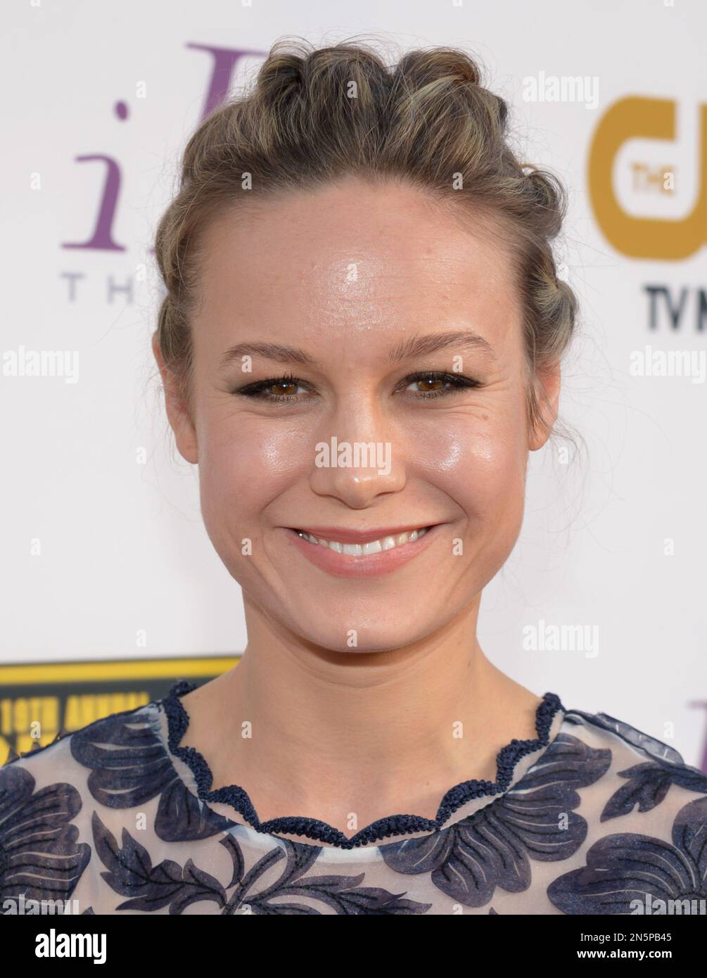 Brie Larson arrives at the 19th annual Critics' Choice Movie Awards at ...