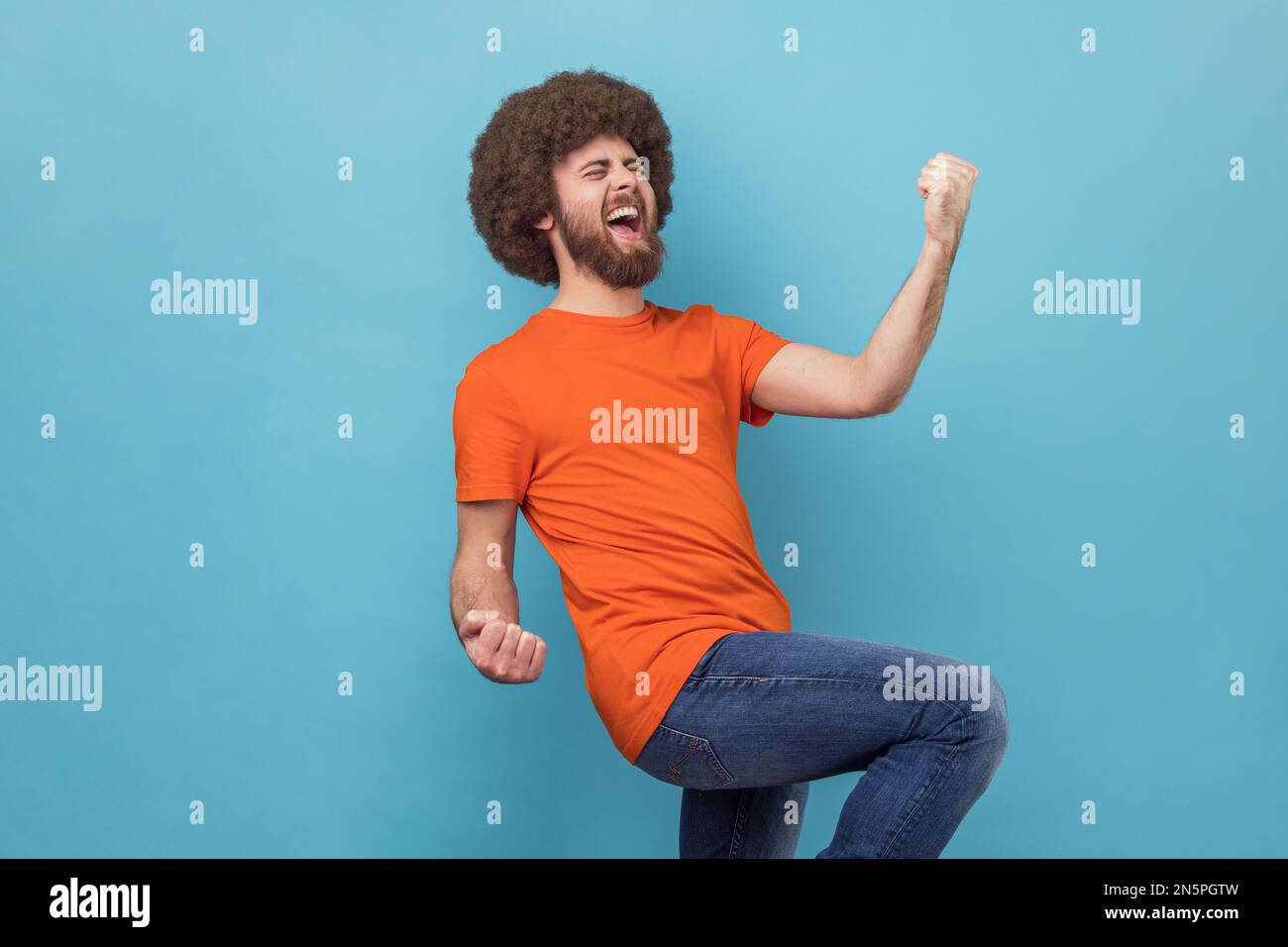 Shouting hurray hi-res stock photography and images - Alamy