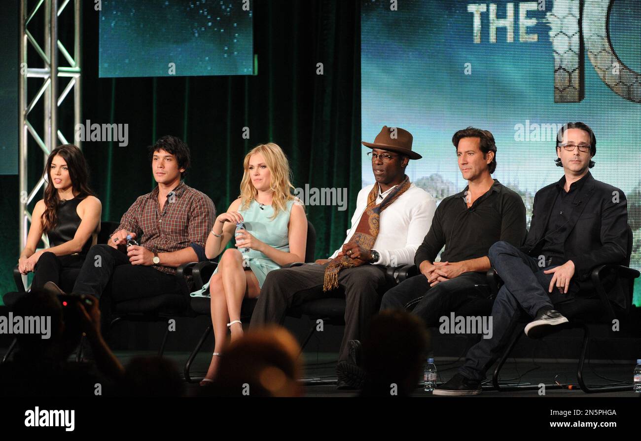 From left, cast members Marie Avgeropoulos, Bob Morley, Eliza Taylor ...