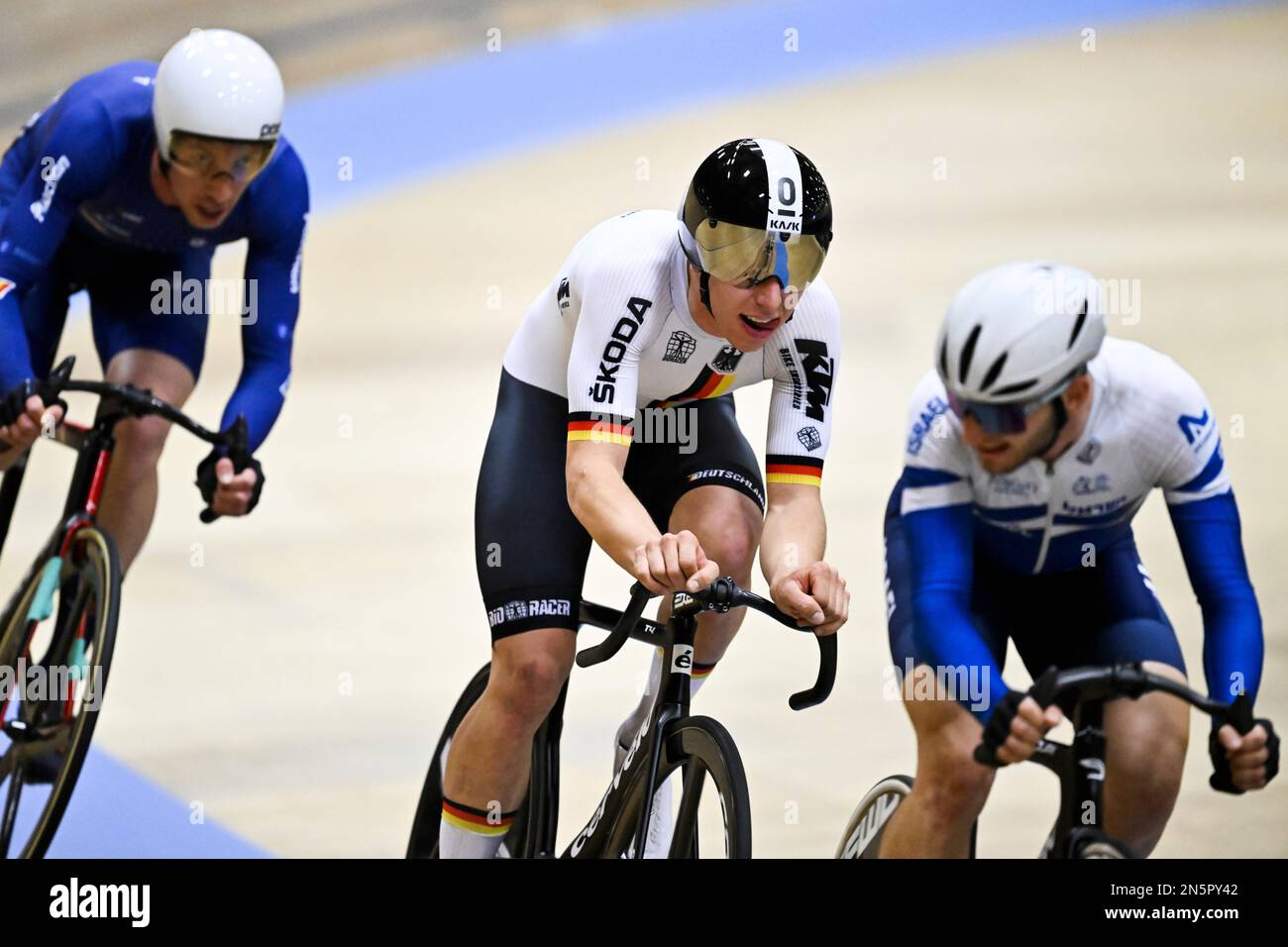 Tim Torn Teutenberg of Germany, center, during the Men's point race at ...