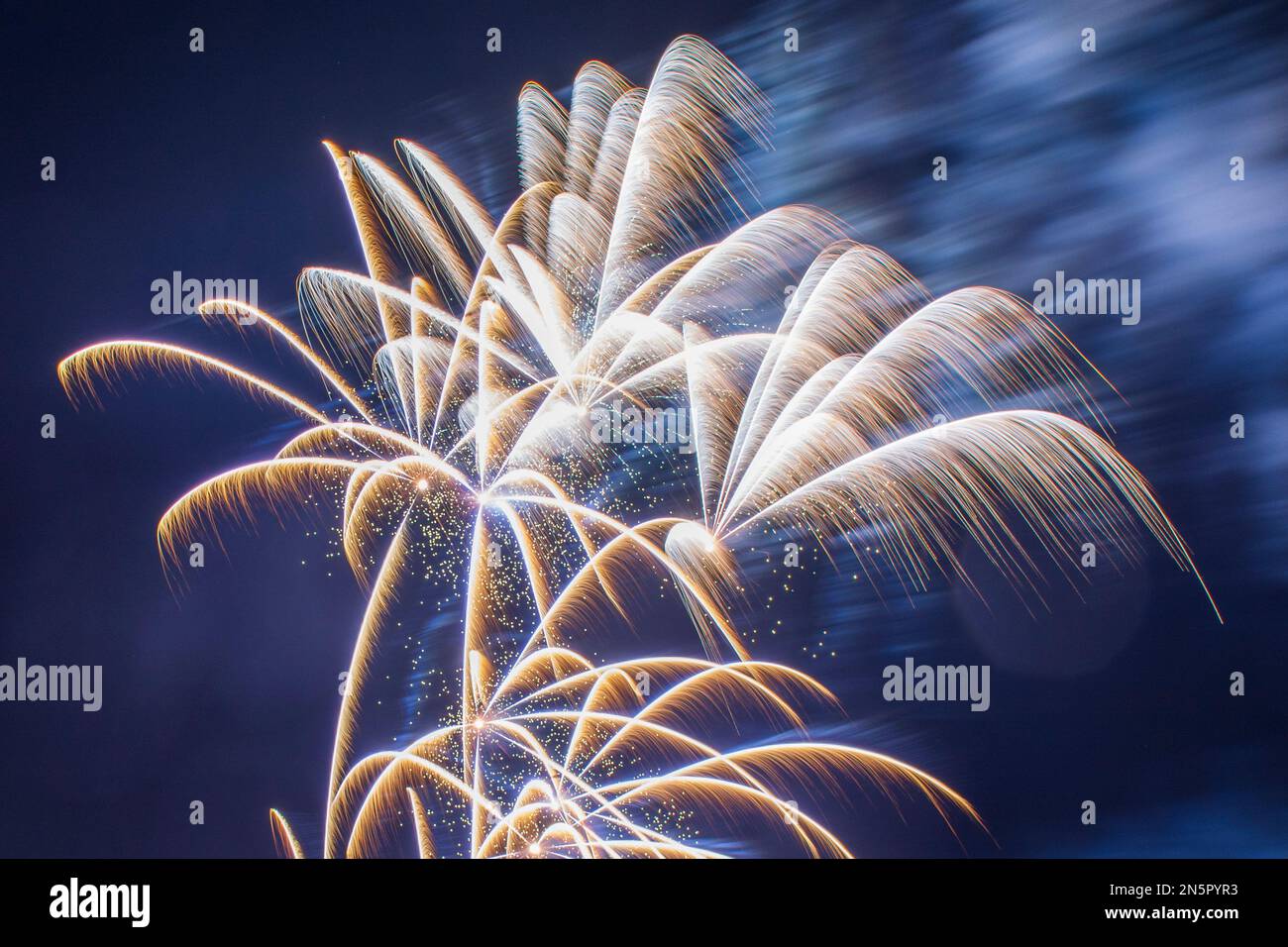 Fiesta de colores hi-res stock photography and images - Alamy