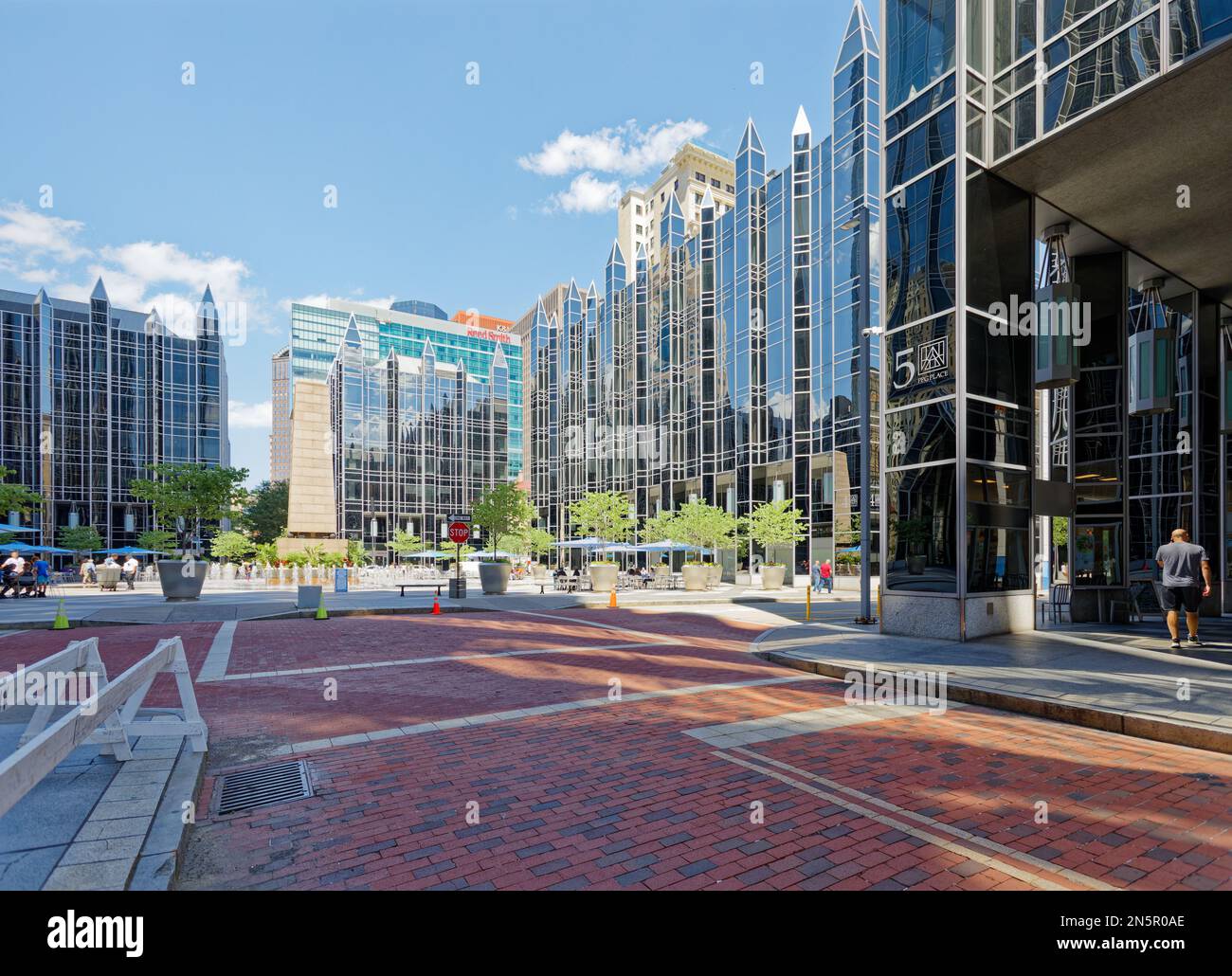 Market square pittsburgh hi-res stock photography and images - Alamy