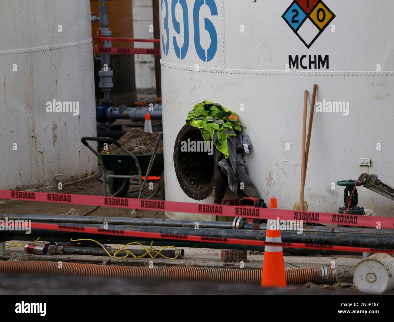 CORRECTS STATE TO W.VA. INSTEAD OF VA. - Work continues around a ...