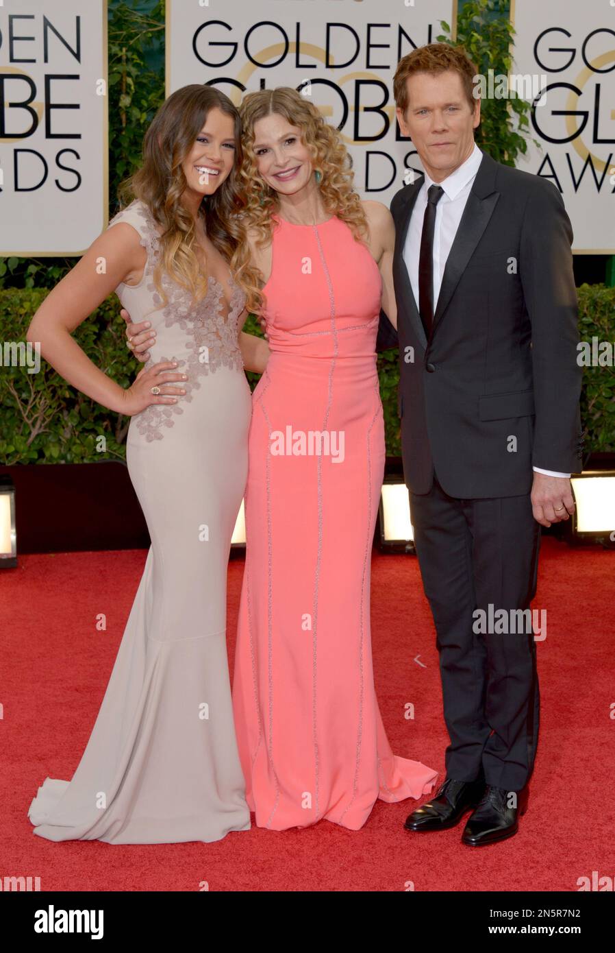 From left, Sosie Bacon, Kyra Sedgwick and Kevin Bacon arrive at the ...
