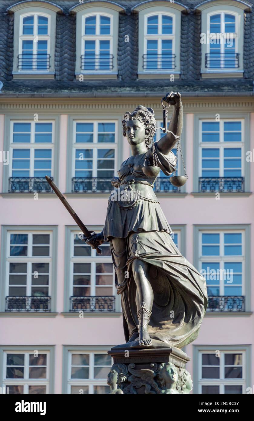 Justitia in frankfurt facade hi-res stock photography and images - Alamy