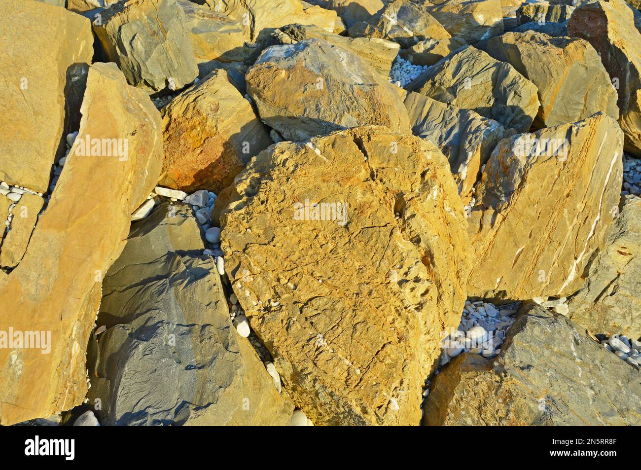 Large stone blocks of various sizes and shapes Stock Photo - Alamy