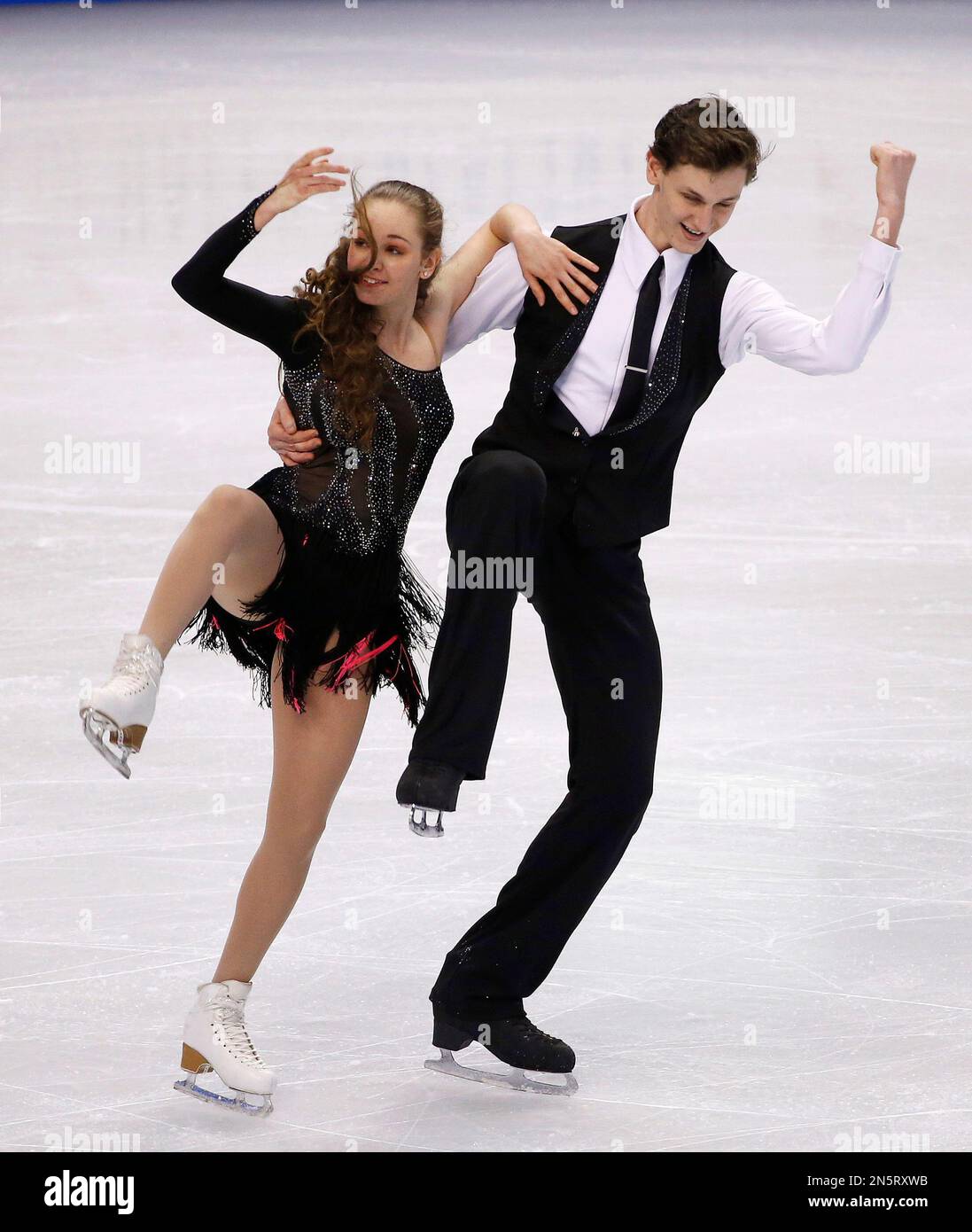 Elicia Reynolds and Stephen Reynolds skate during the ice dance short ...