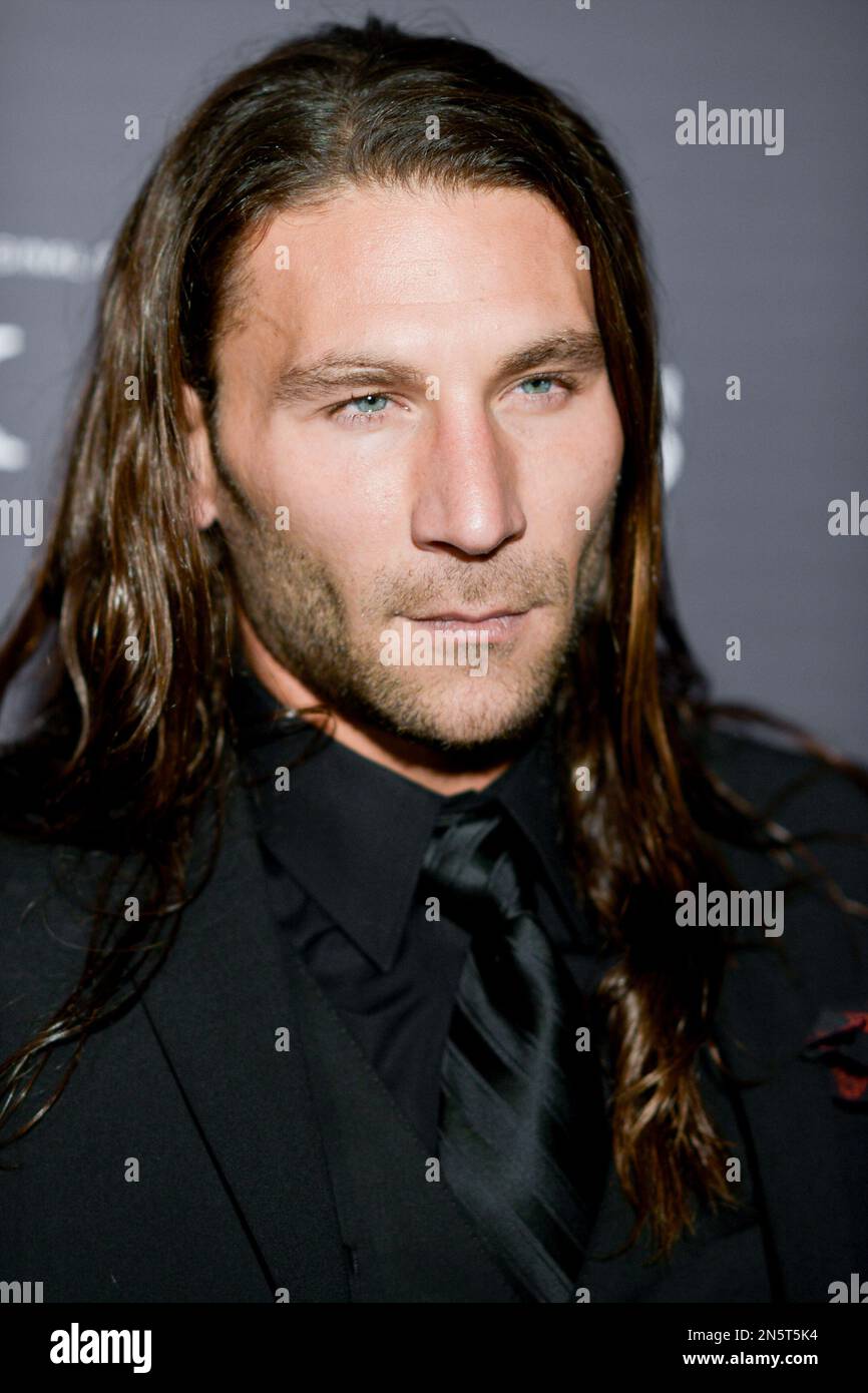 Zach Mcgowan Black Sails