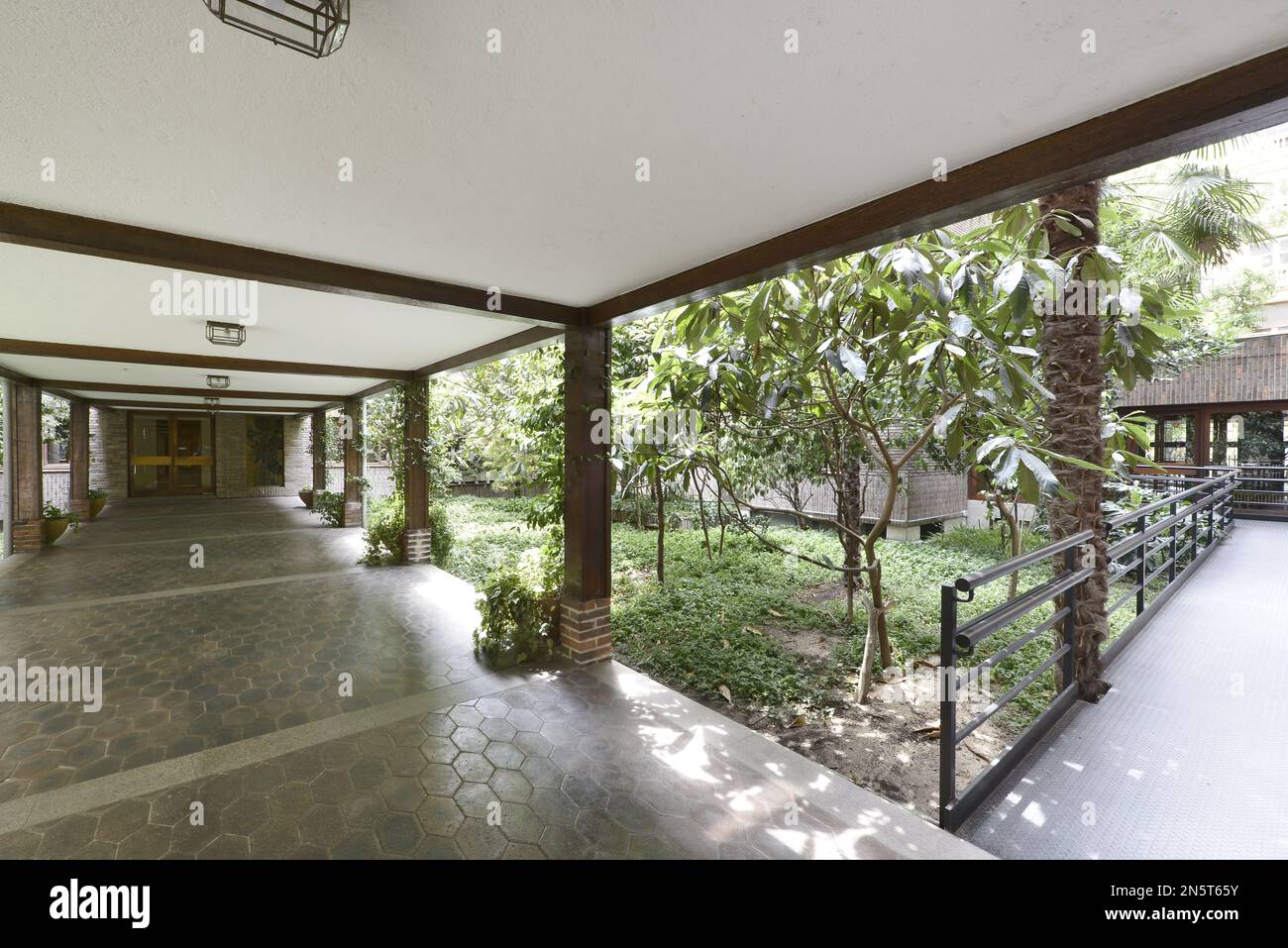 Residential access hi-res stock photography and images - Alamy