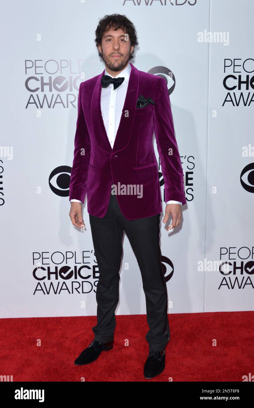Jonathan Kite arrives at the 40th annual People's Choice Awards at ...