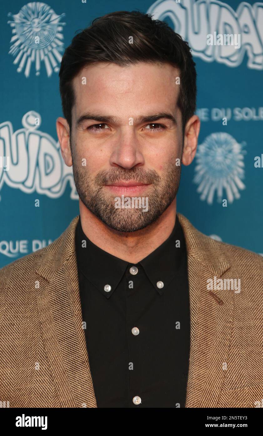 Gethin Jones arrives on the red carpet for the opening night of Quidam ...