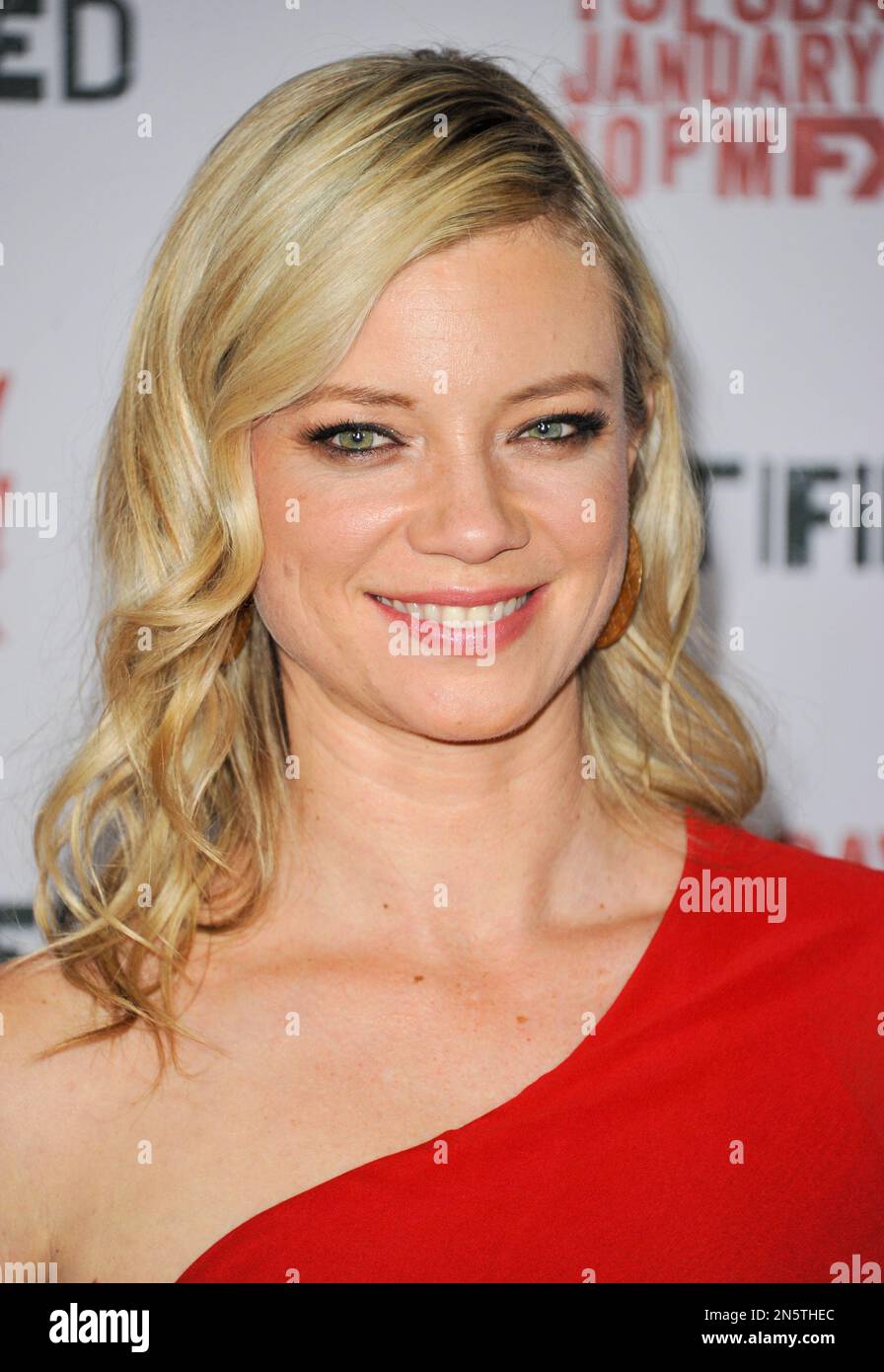 Amy Smart arrives at the LA Premiere Screening of "Justified" at the ...