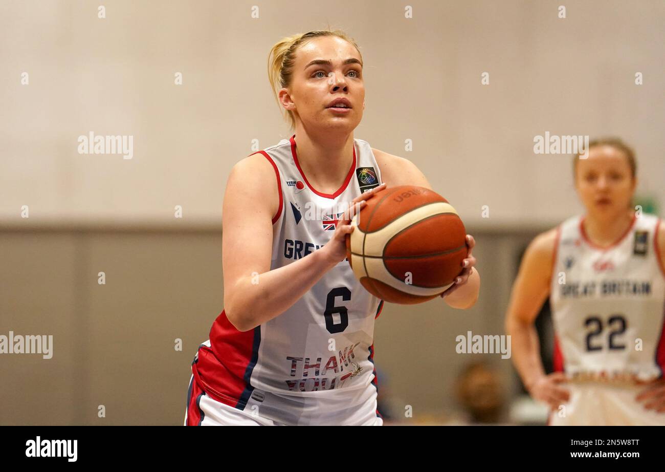 Free throw basketball hi-res stock photography and images - Alamy