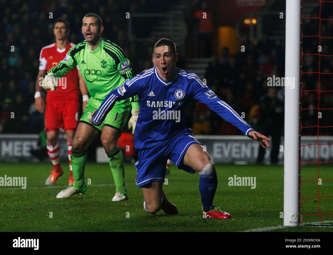 Chelsea's Fernando Torres, right, celebrates his goal against ...