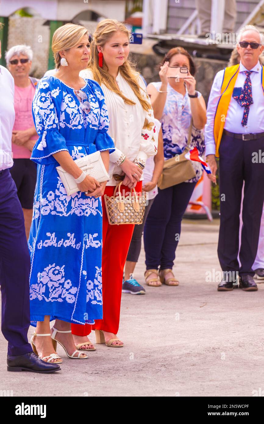 Queen Maxima of the Netherlands with Princess Amalia, Princess of ...