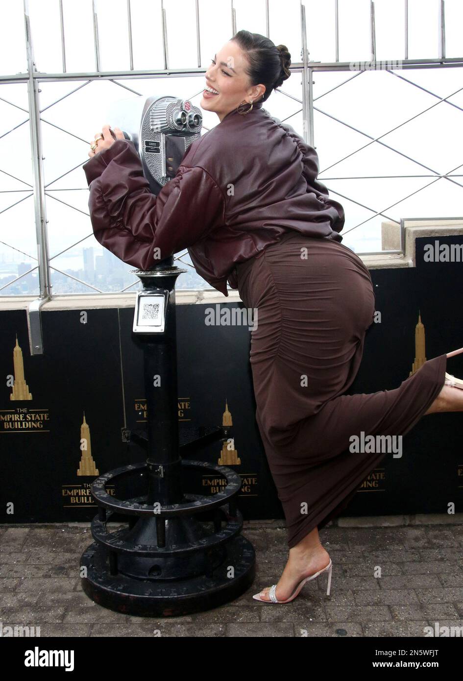 Ashley Graham lights up the Empire State Building to kick off New York ...