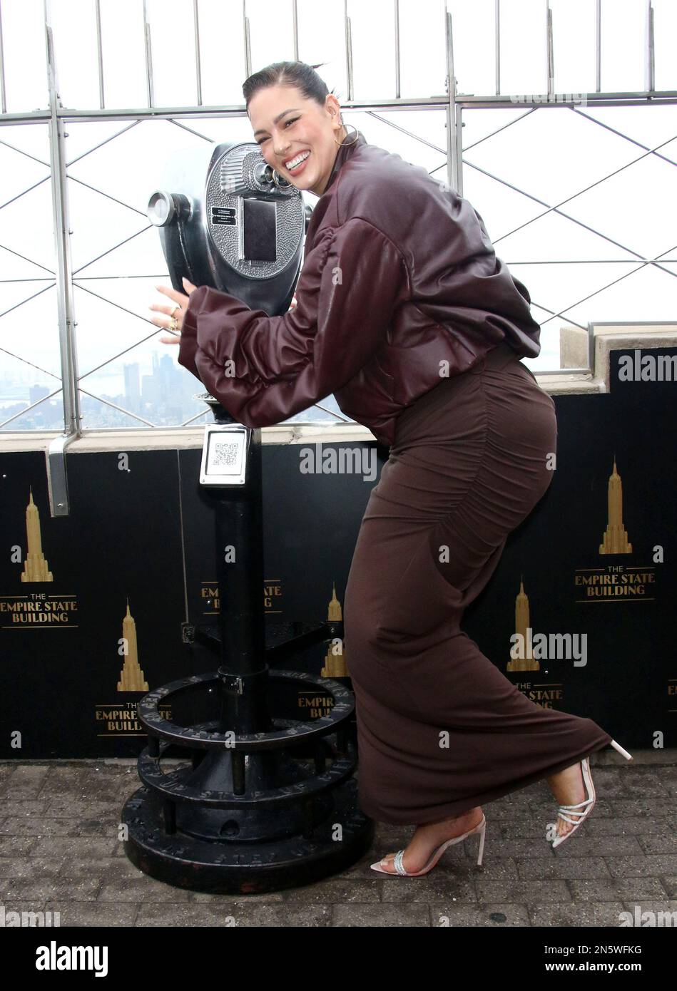 Ashley Graham lights up the Empire State Building to kick off New York ...