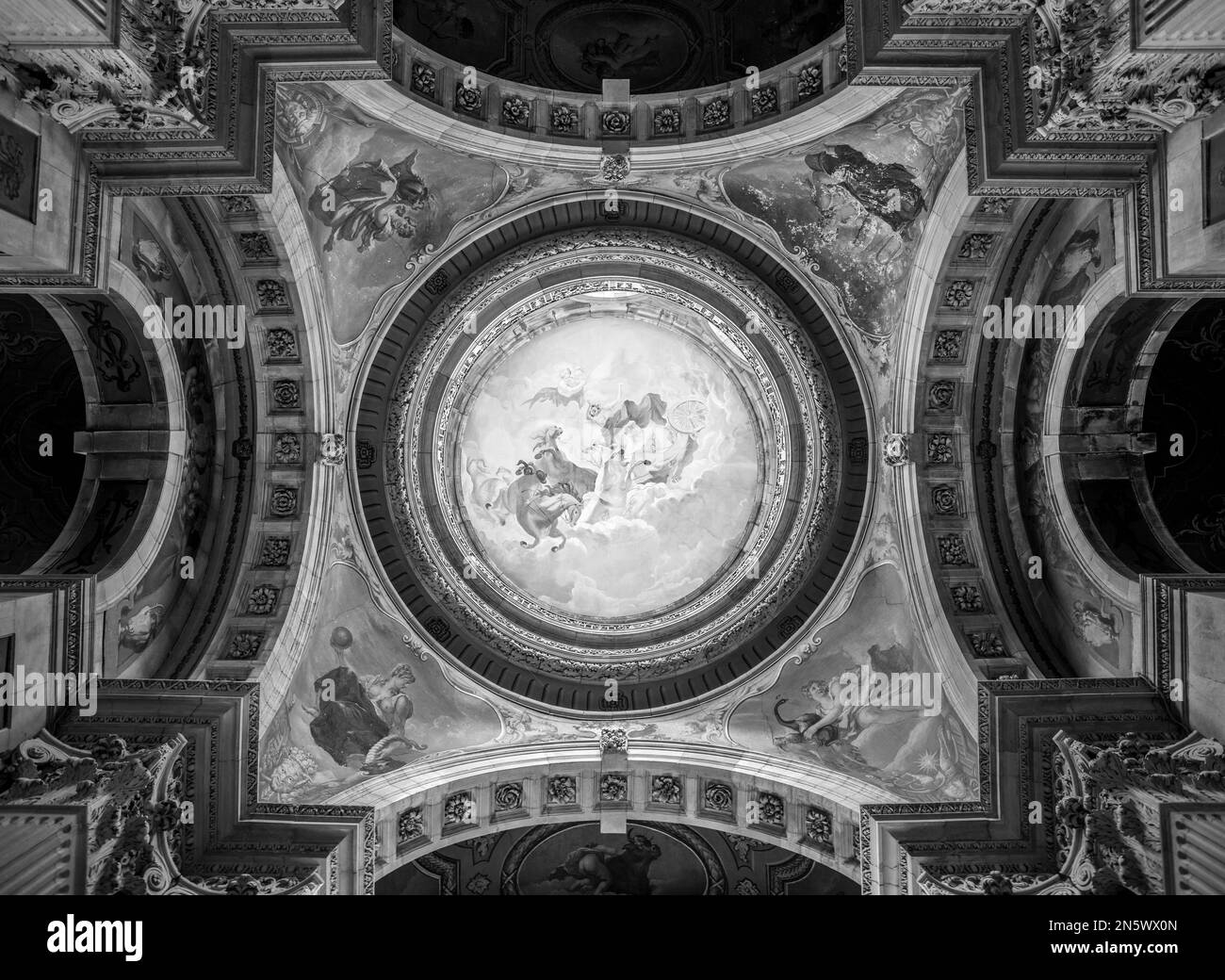 Castle howard interior Black and White Stock Photos & Images - Alamy