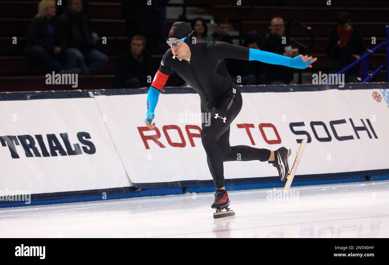 Jonathan Garcia competes in a re-skate in the men's 500 meters during ...