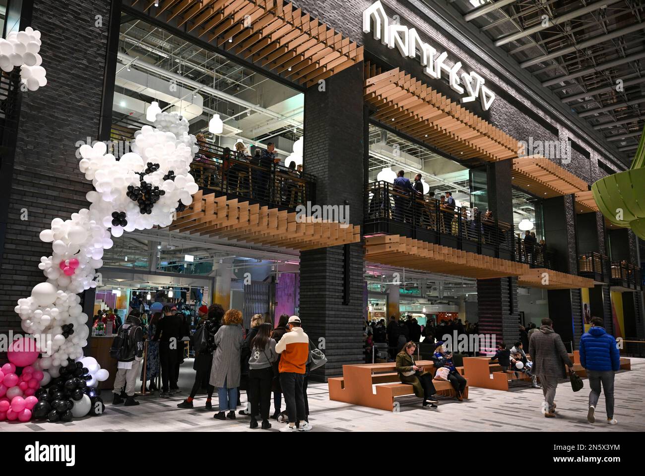 Berlin, Germany. 09th Feb, 2023. The food mile "Manifesto Market" at ...