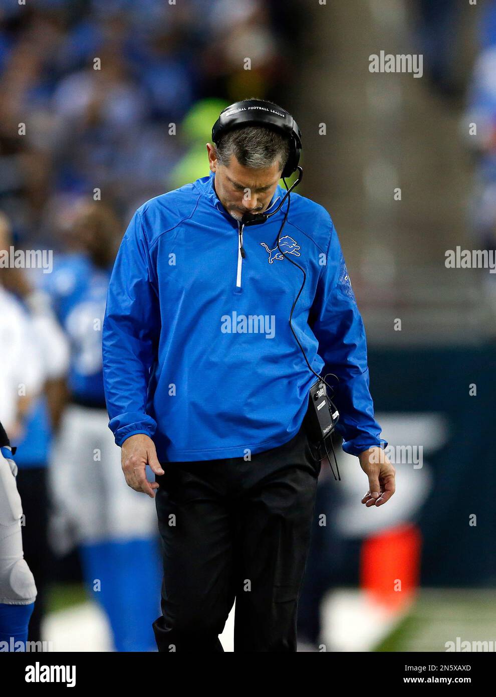 Detroit Lions head coach Jim Schwartz walks along the sidelines against ...
