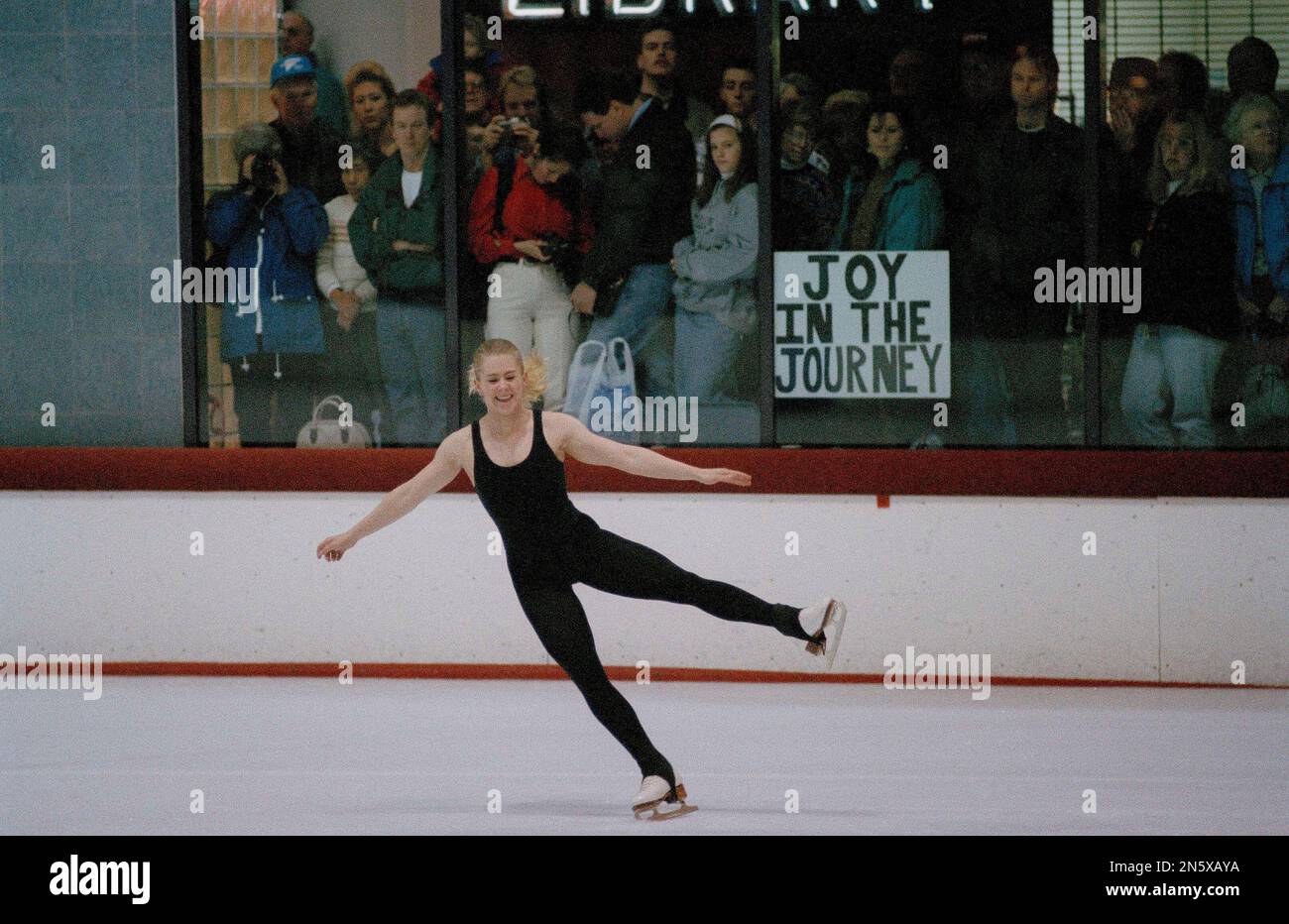 Figure skater Tonya Harding goes through her routine in front of fans ...