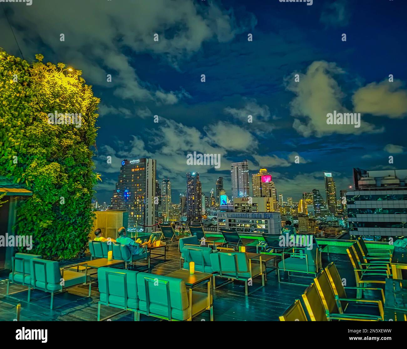 Business center terrace hi-res stock photography and images - Alamy