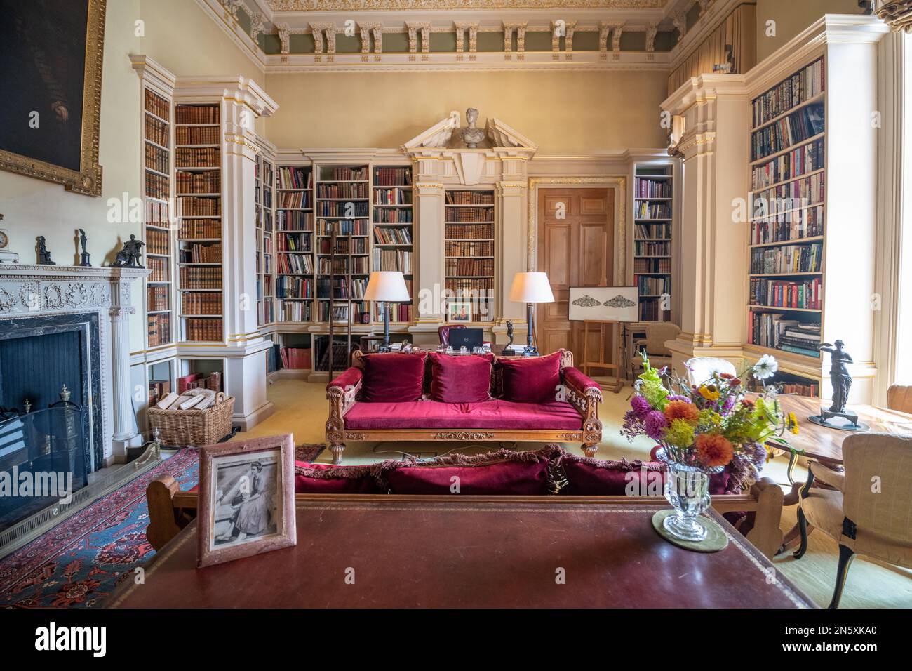 Castle howard interior hi-res stock photography and images - Alamy